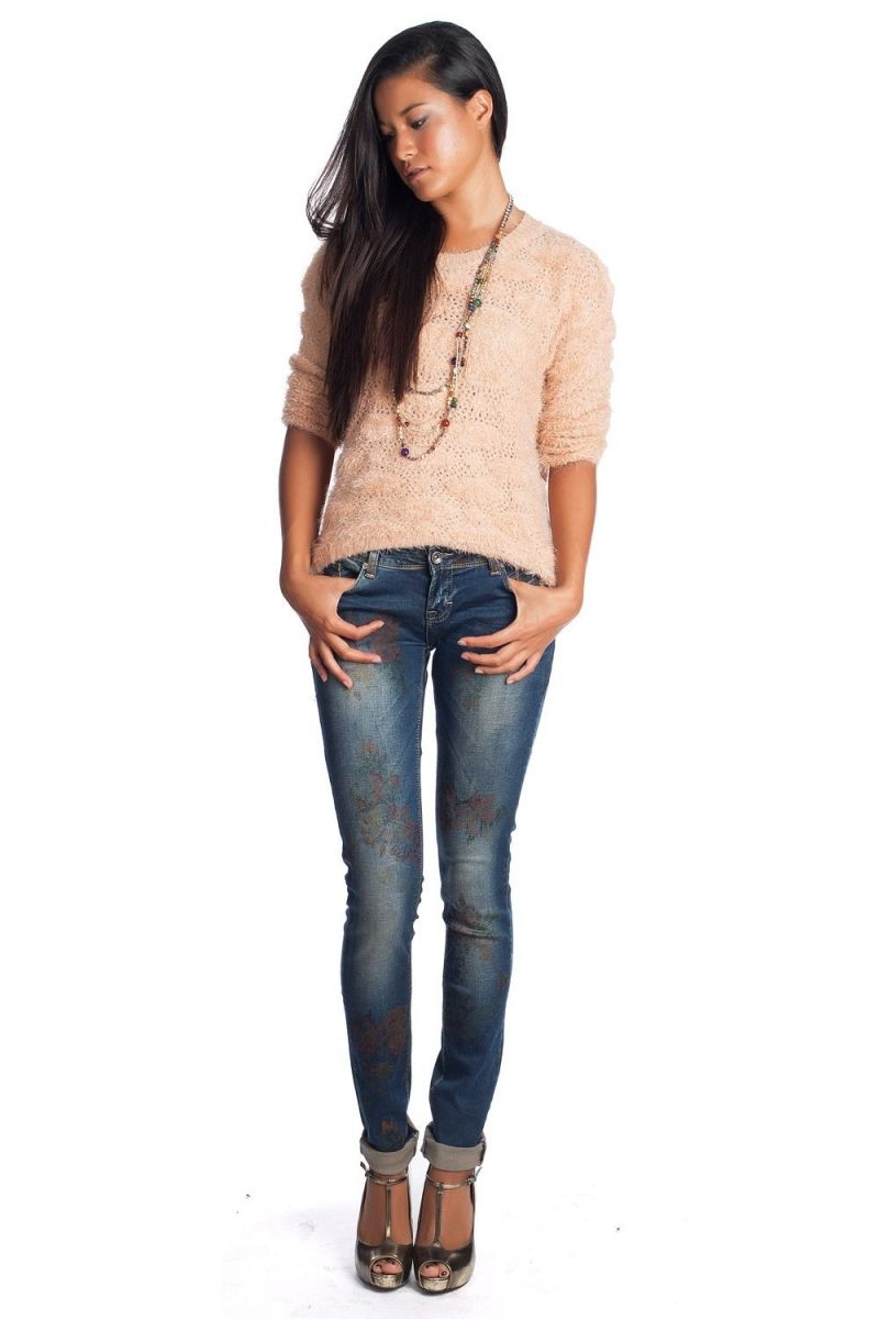 Sueter de punto color rosa palo esponjoso de tacto suave para otono